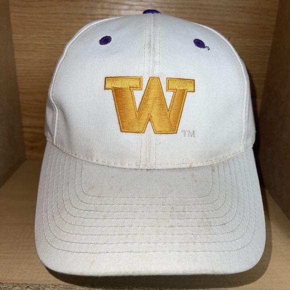 NCAA | Accessories | Vintage University Of Washington Uw Huskies ...